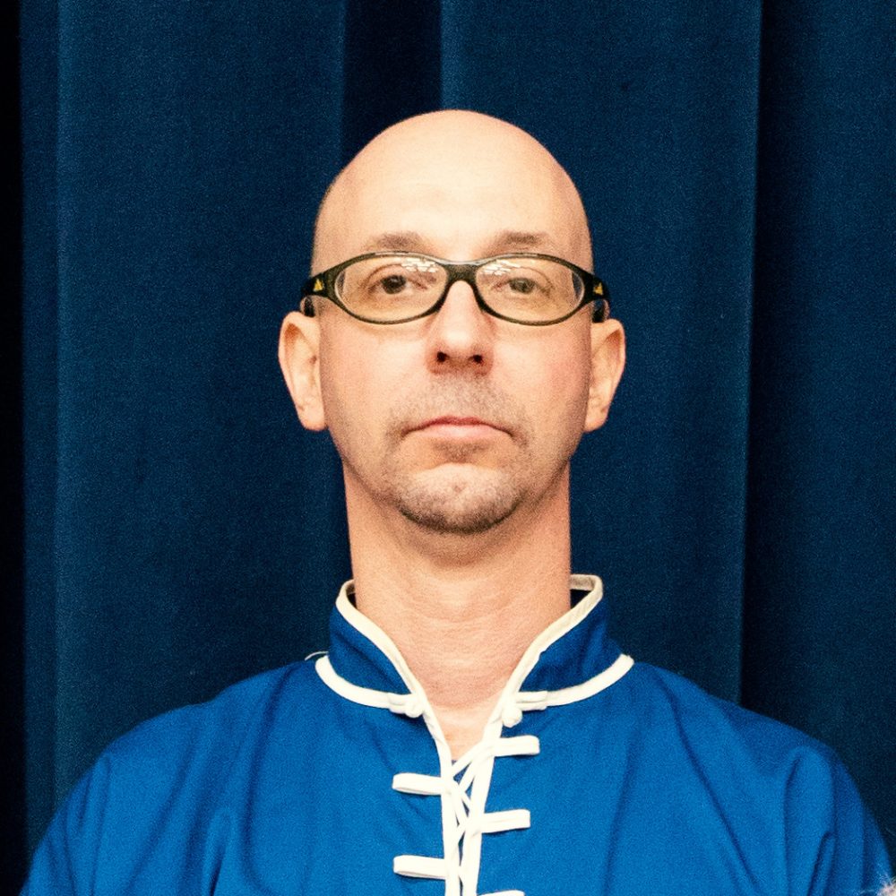 About Us -10,000 Victories - 10000 Victories